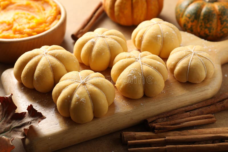 Raw Pumpkin Shaped Buns Ingredients Brown Table Stock Photos - Free ...