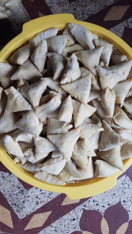 Raw samosas stock photo. Image of ravsamosas, samosa - 195223940
