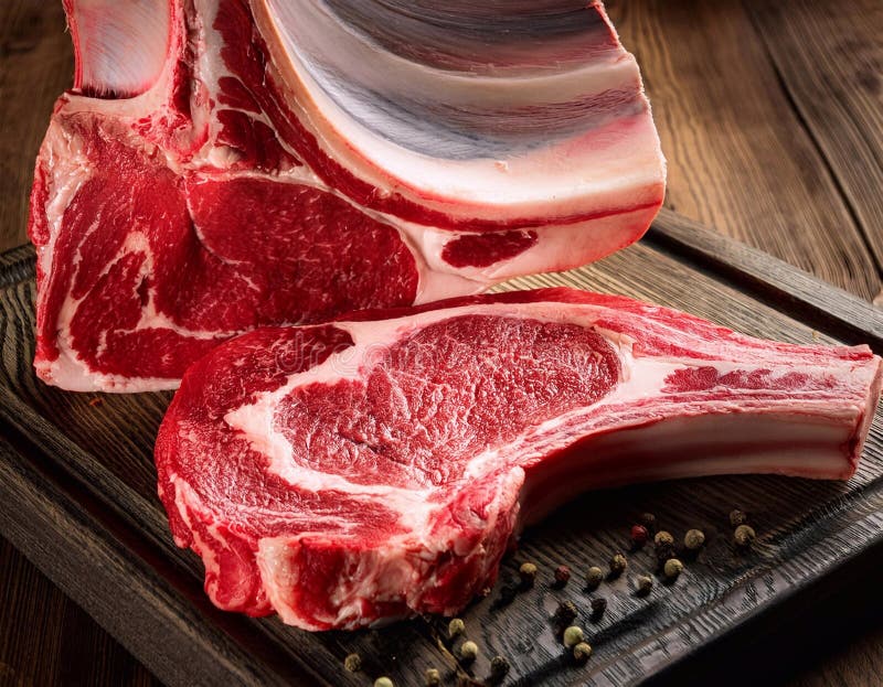 Raw T-bone Beef on the Plate Stock Illustration - Illustration of ...