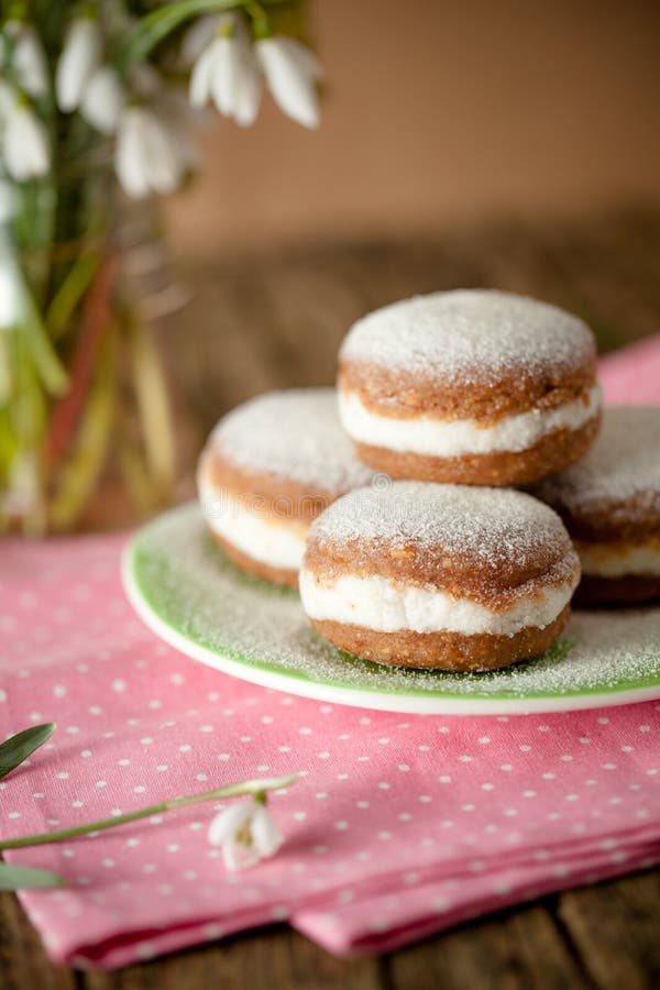 3,243 Berliner Cake Photos - Free & Royalty-Free Stock Photos from ...