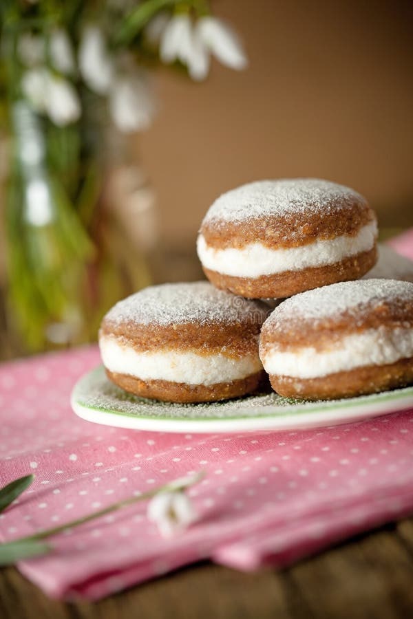 3,243 Berliner Cake Photos - Free & Royalty-Free Stock Photos from ...
