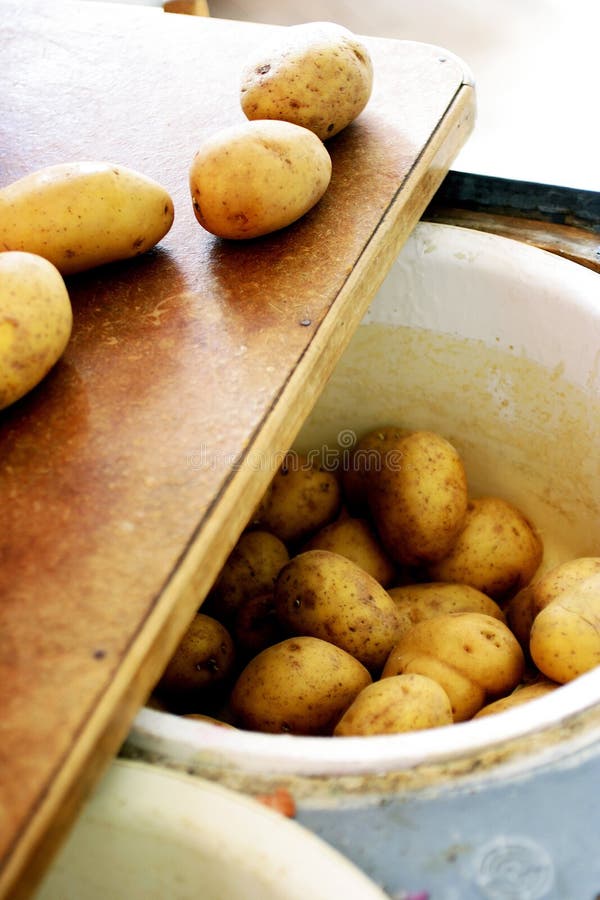 Raw white potatoes stock image. Image of ingredient - 186454907