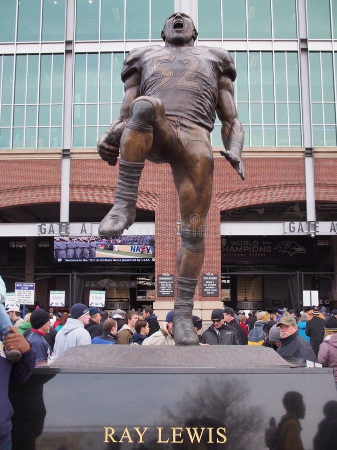 Ray Lewis Statue editorial photo. Image of yards, maryland - 53509511