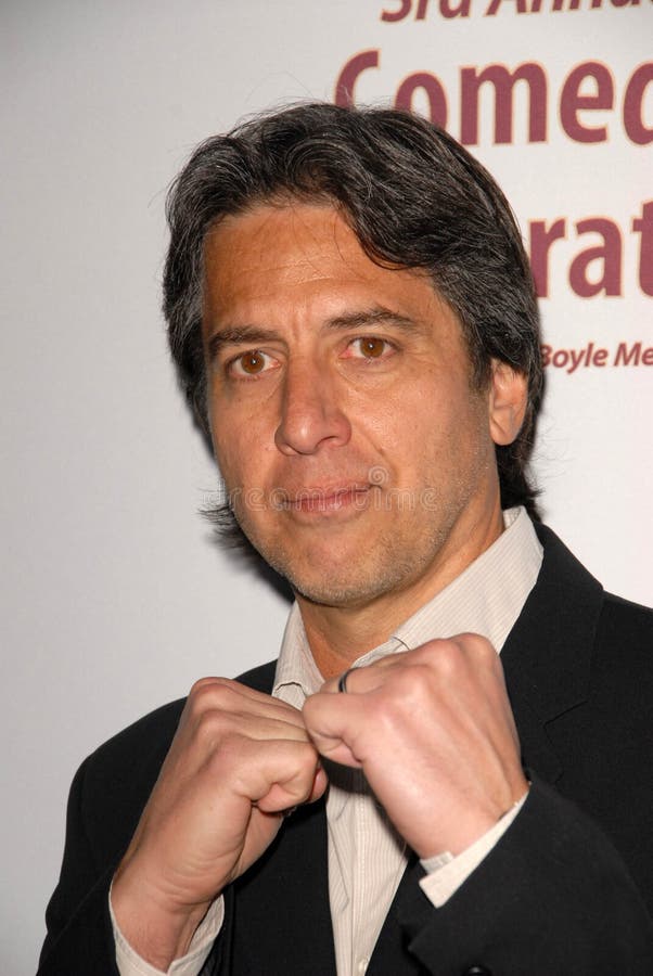 Ray Romano editorial image. Image of 2001, smithfeatureflash - 36734400
