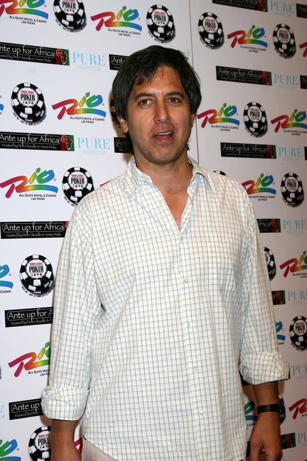 Ray Romano editorial stock image. Image of hotel, ante - 38022574