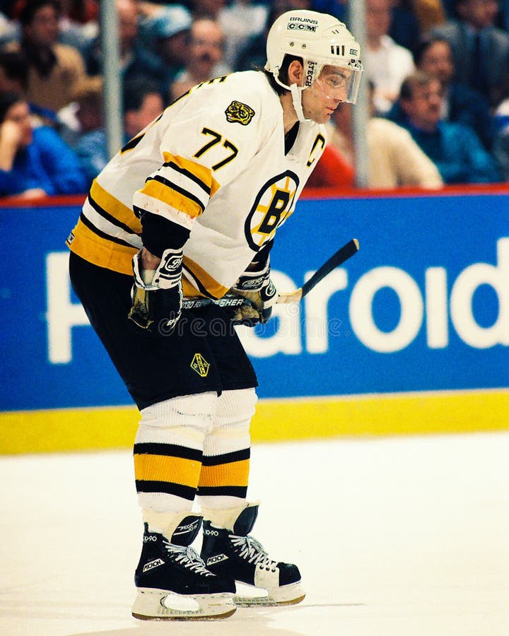 Raymond Bourque Boston Bruins Redactionele Stock Afbeelding - Image of ...