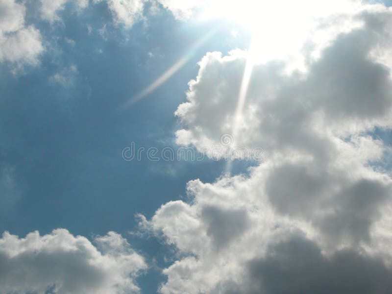 Rayo de la luz imagen de archivo. Imagen de brillo, revestimiento - 73637