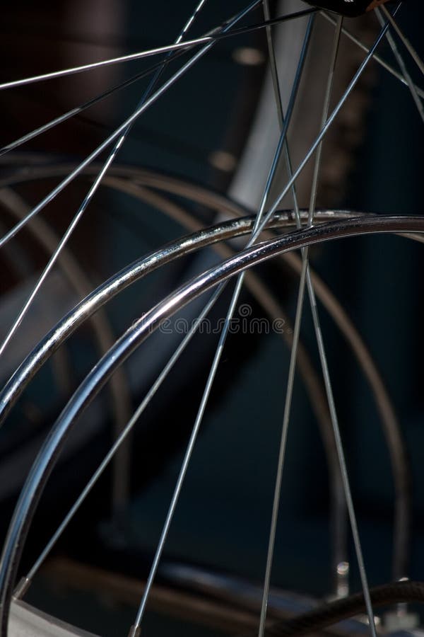 Rayos de la bicicleta foto de archivo. Imagen de ciclo - 64424210