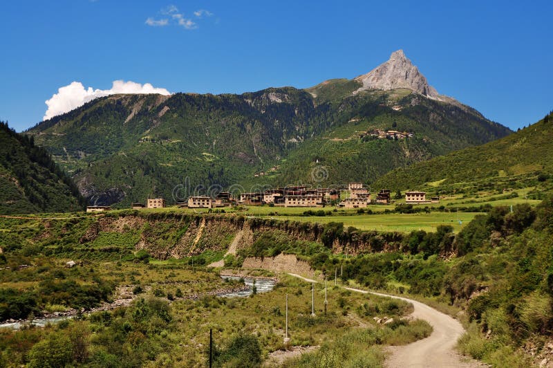 Standing Praise Snow Mountain Stock Photos - Free & Royalty-Free Stock ...