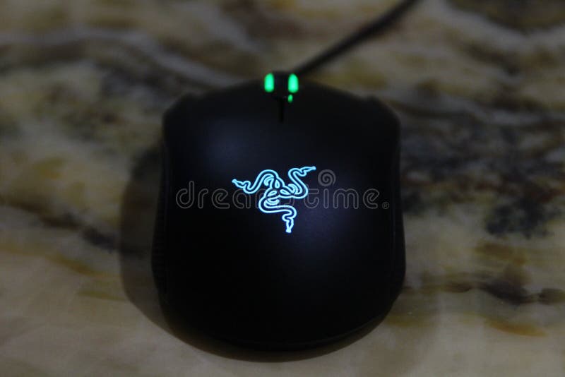 Razer abyssus v2 editorial photo. Image of 5000, form - 133235071