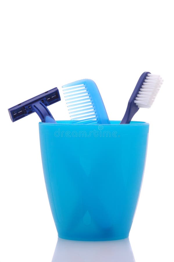 Razor Comb Toothbrush in Cup Stock Image - Image of razor, shaver: 4400131