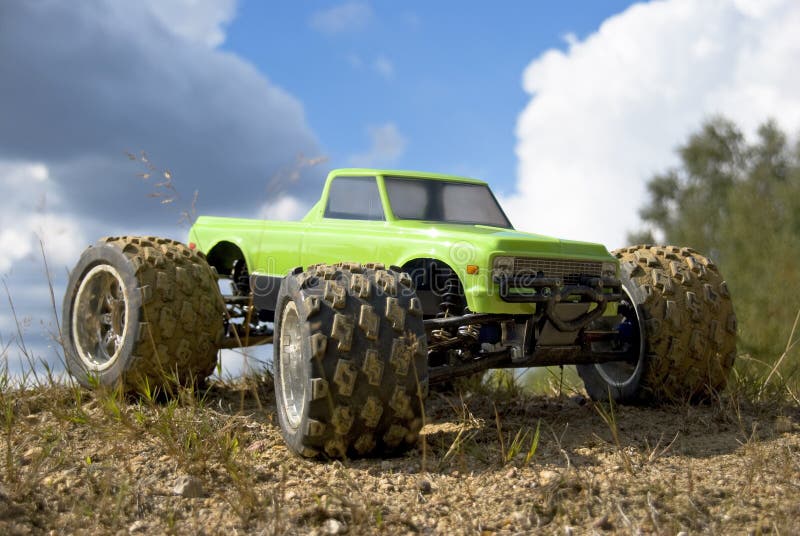 RC Groene De Vrachtwagen Van Het Monster Van De Auto Stock Afbeelding ...