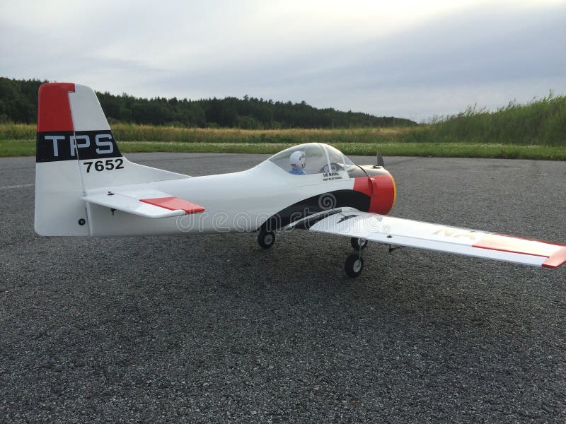 Rc plane editorial photography. Image of tarmac, runway - 58020407