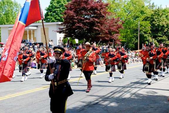 RCMP march editorial photo. Image of mounted, marching - 25155386