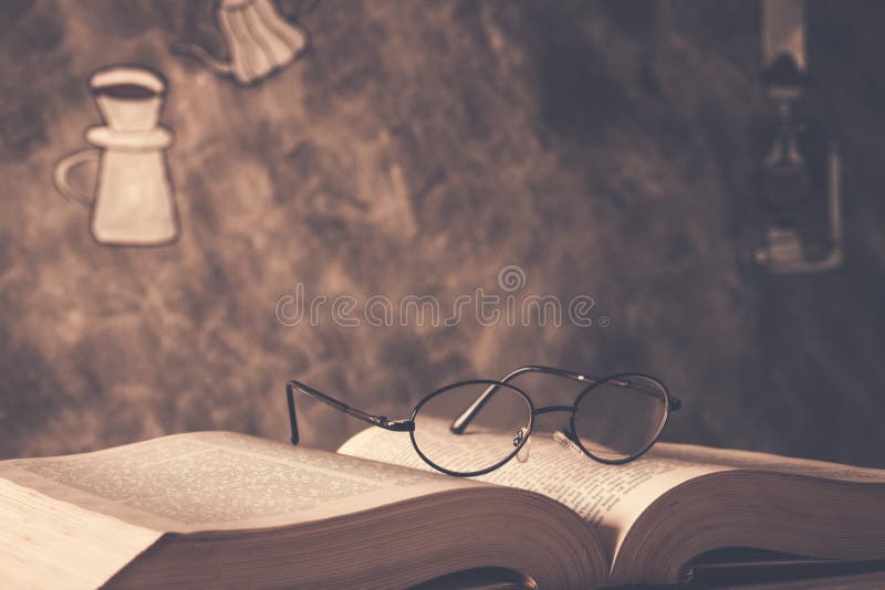 Reading Glasses on Open Book , Low Key Tone Imgae Stock Photo - Image ...