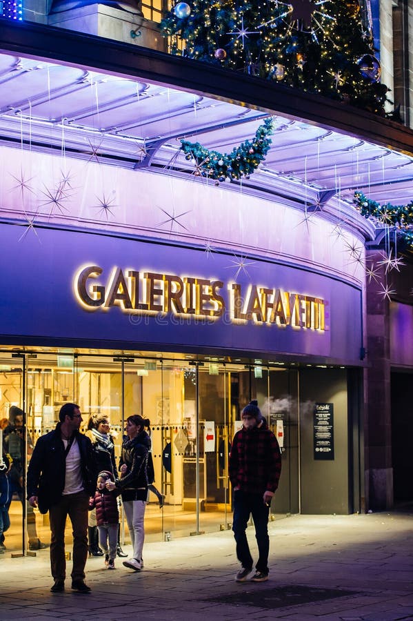 Galeries Lafayette Christmas 2024 Uk - Jamima Catharine Galeries Lafayette Christmas 2024 Uk - Jamima Catharine