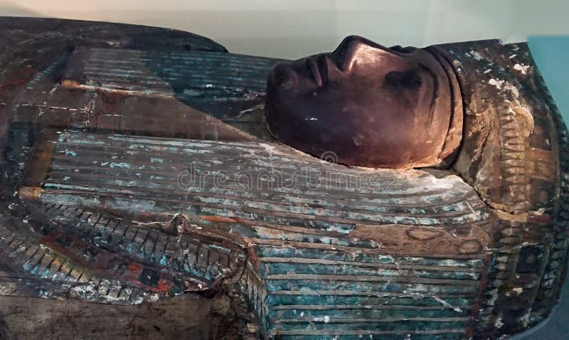 Real Ancient Egyption Mummy Cairo Closeup Editorial Image - Image of ...