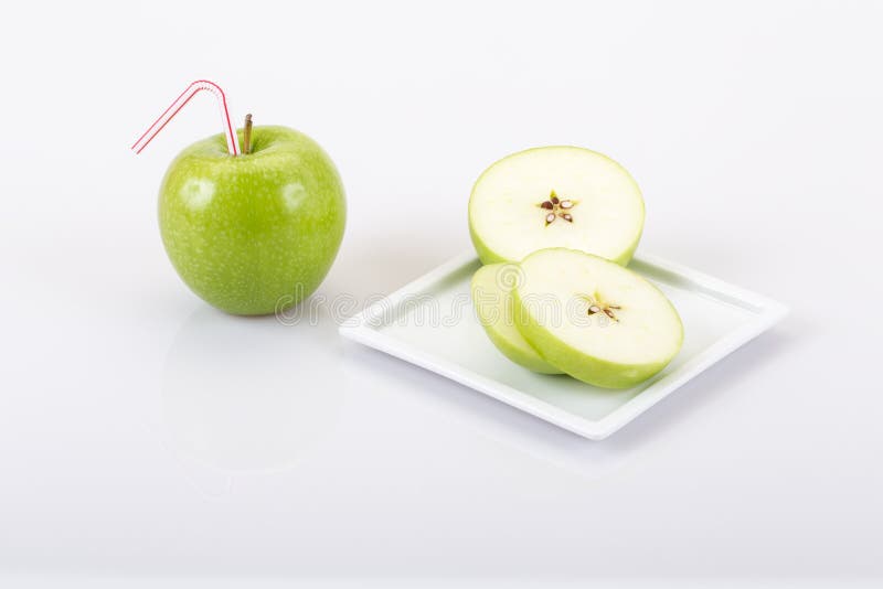 Real Apple Juice and Sliced Apple on Plate Stock Image - Image of pure ...