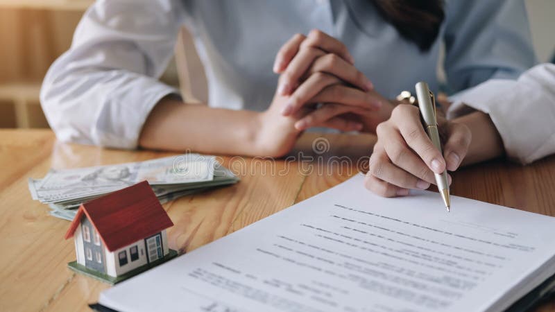 Real Estate Agent Sign a Contract Documents Agreement with Customer To ...