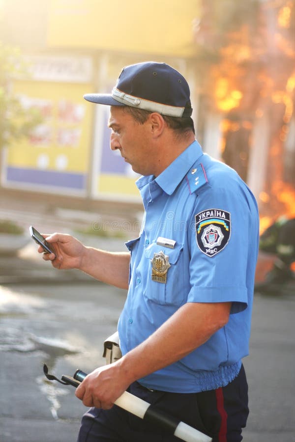 The Real Work of Firefighters and the Police at the Scene. Operational ...