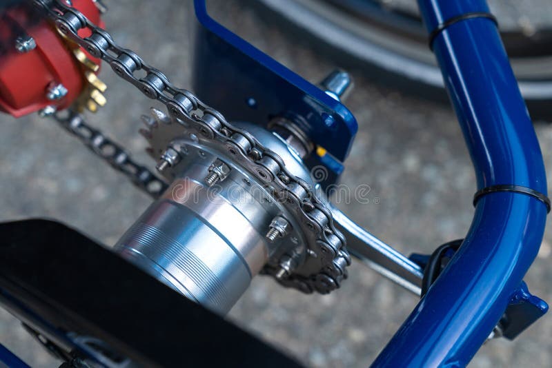 Rear Axle of a Bicycle with Chain and Gear. Stock Photo - Image of ...