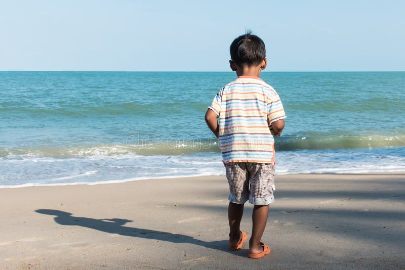 Rear of Little Boy Standing Run on the Beach Stock Photo - Image of ...
