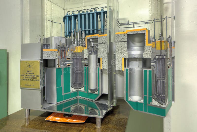 Modello Del Reattore Nucleare Immagine Stock - Immagine di nucleo ...