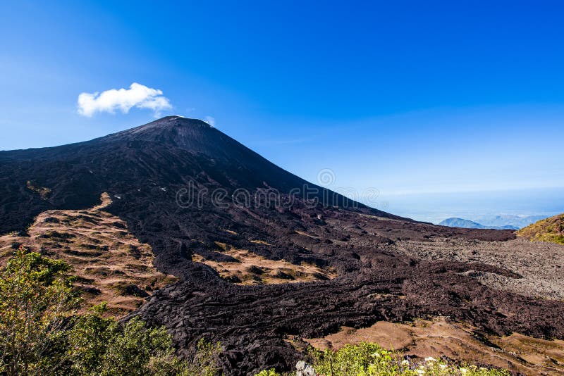 Recent Lava Field on the Slope of Pacaya Volcano Stock Photo - Image of ...