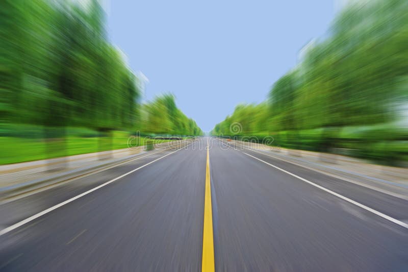 Rechte Weg Onder Blauwe Hemel Stock Afbeelding - Image of snel ...