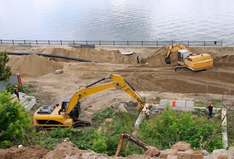Reconstruction of the Embankment Editorial Photo - Image of digging ...