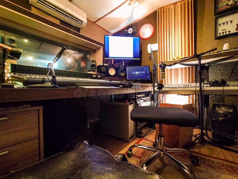 Recording Studio editorial stock photo. Image of vocal - 168272113