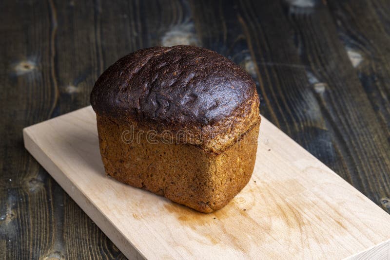 Rectangular Loaf of Rye Flour Bread Stock Photo - Image of wheat, crisp ...