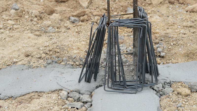 Rectangular Rebar is a Connection Point for Reinforcing Construction ...