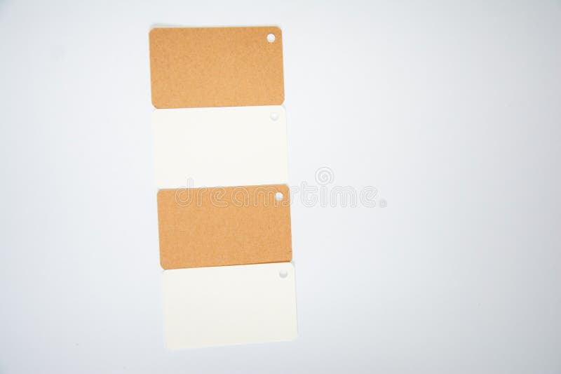 Tags and Cards: a Minimalist Stationery Combination with a Strong Sense ...