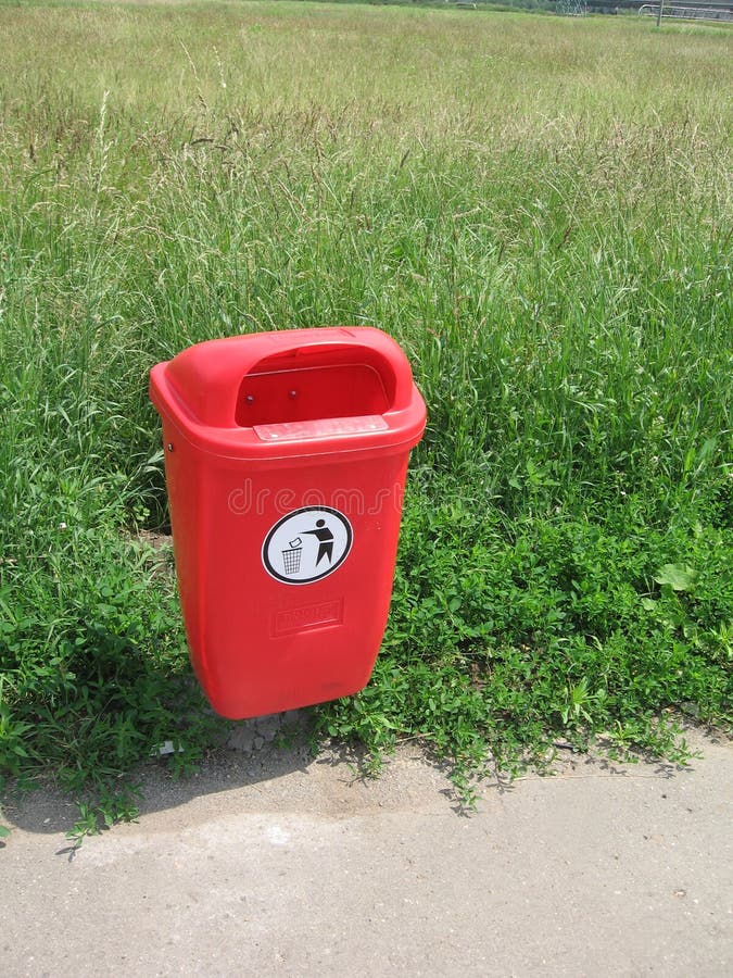 Recycle bin stock image. Image of holder, clean, road, walk - 881367