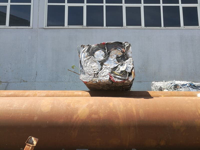 Recycled aluminum bale stock image. Image of recycled - 120165951