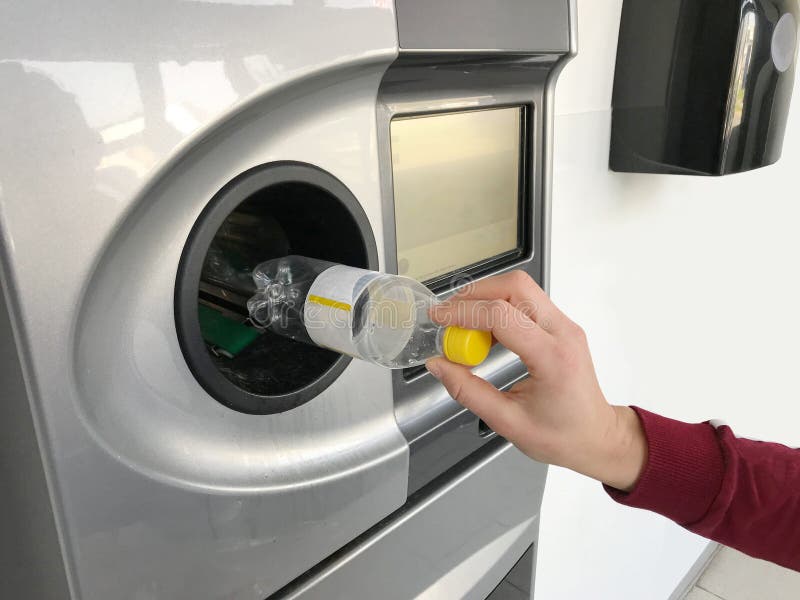 Recycling Machine that Dispenses Cash Stock Image - Image of ...