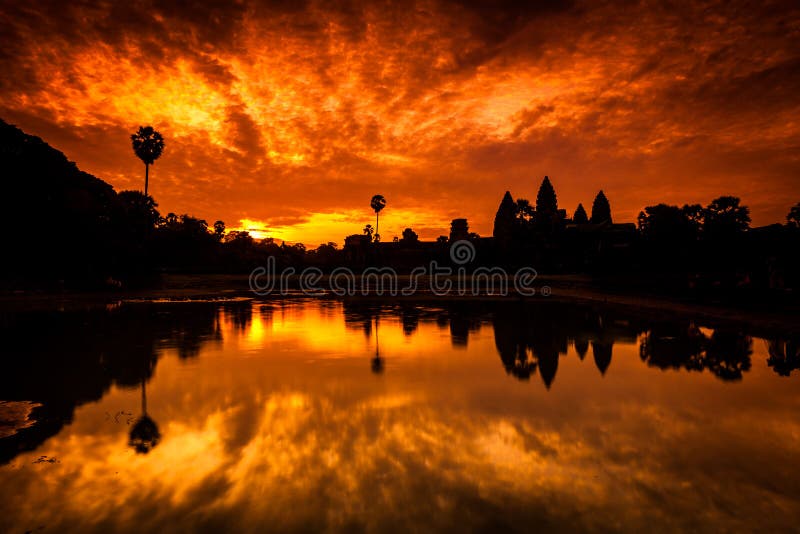 Red Angkor Wat Dawn Sunrise from Reflection Pool Stock Image - Image of ...