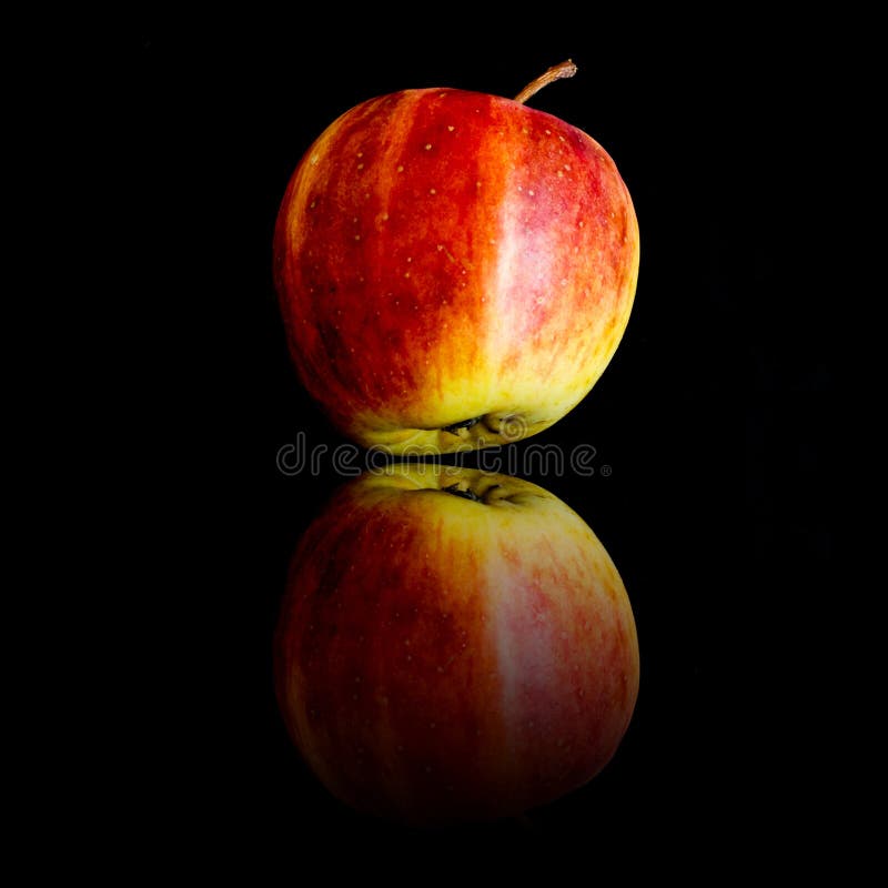 Red Apple with Reflection Isolated on Black Stock Image - Image of ...