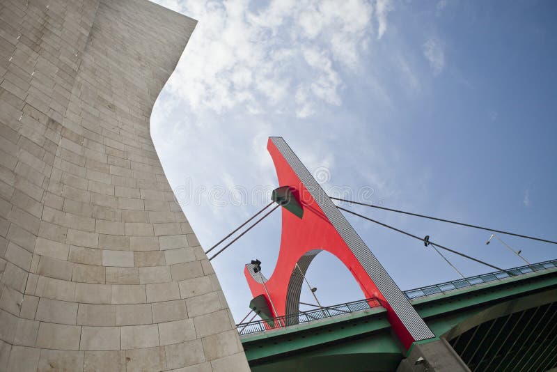 Red Arch Bridge, Bilbao, Spain Editorial Photo - Image of bridge, rojos ...