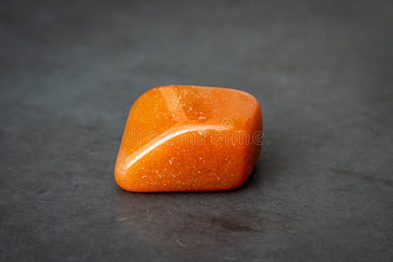 Red Aventurin Quartz Gemstone in Different Tones in Orange Red and ...