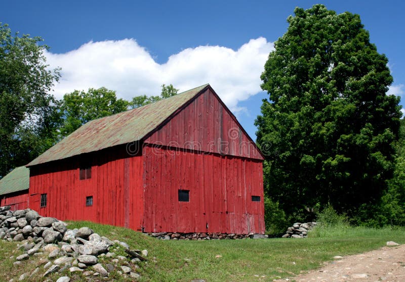Red Barn stock image. Image of roof, windows, leaves - 14828769
