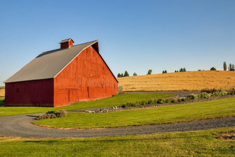 Red Barn and Drive in the Country Stock Image - Image of barn, farm ...