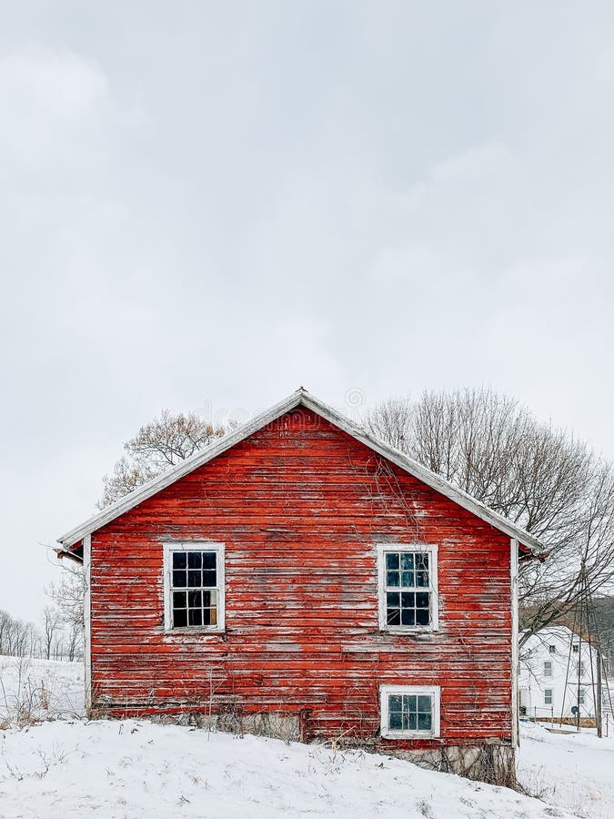 Red Barn on a Farm in the Snow, York County, Pennsylvania Stock Image ...