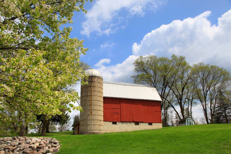 Red Barn stock image. Image of flowers, barn, maine, green - 12962231