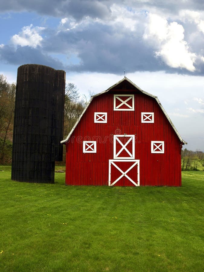 Red barn and silo stock image. Image of silo, vibrant - 15958537