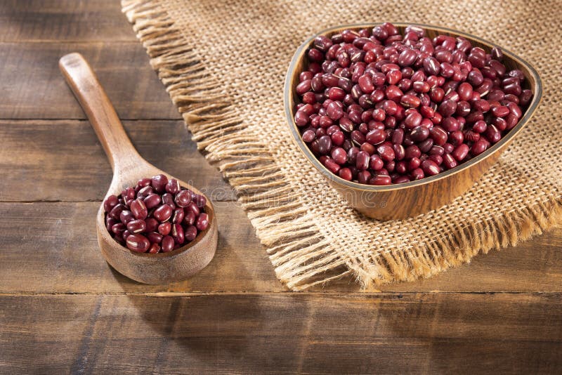 Red Bean Adzuki - Vigna Angularis Stock Image - Image of text, white ...
