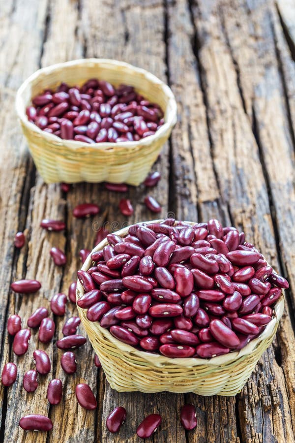 Red bean in bamboo basket stock image. Image of vegetarian - 74937569