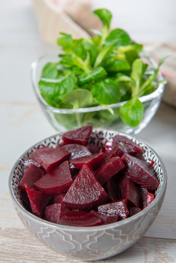 Red Beetroot Cutting into Pieces in a Bowl Stock Photo - Image of ...