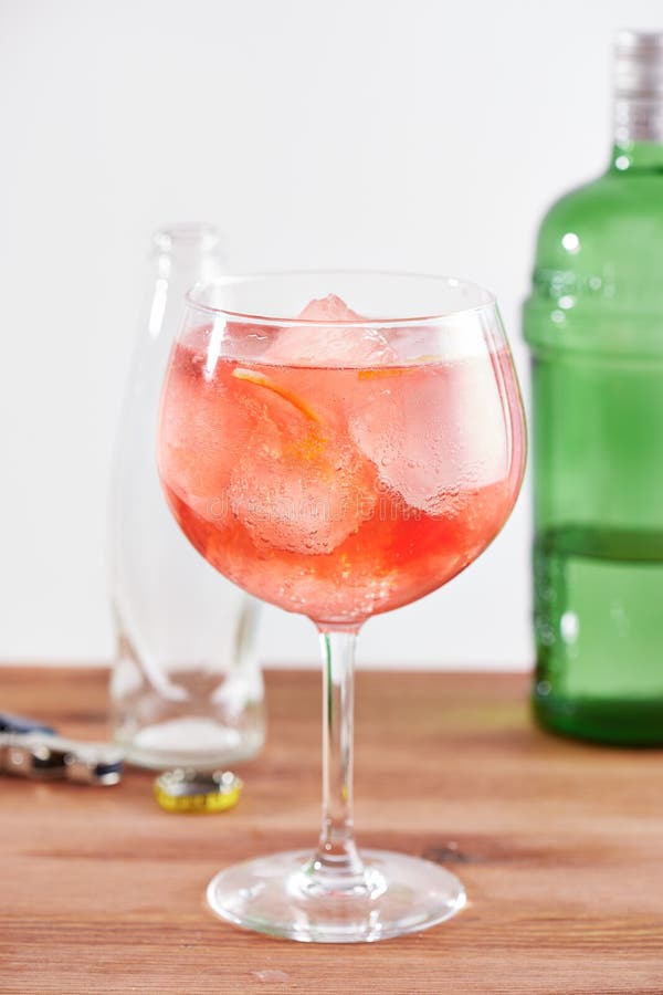 Red berry tea gintonic stock photo. Image of pink, isolated - 37138692